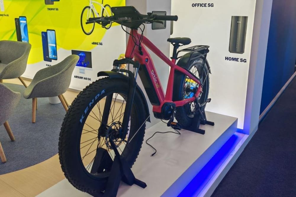 Revolutionizing Mobility: World's First 5G E-Bike Set to Debut in the ...
